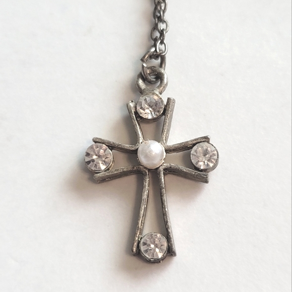 Vintage | Jewelry | Vintage Cross Necklace Faux Diamond Cz Pearl ...